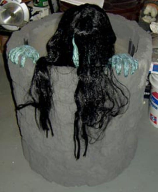 25 Gruesome DIY Haunted House Props To Make Your Halloween The Scariest ...